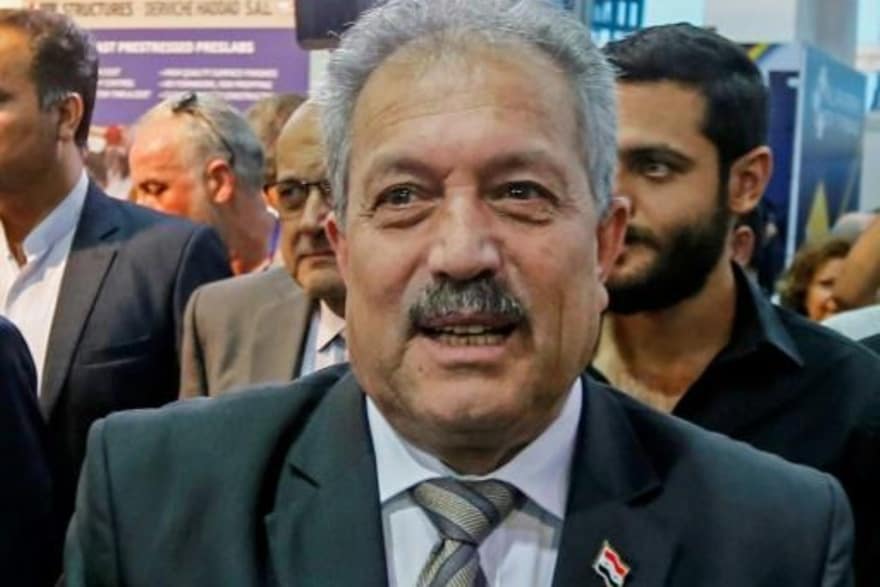 Assad bittet Premierminister Hussein Arnous, ein neues Kabinett für ...